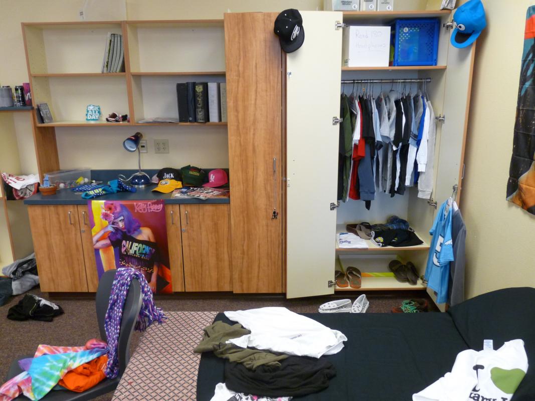 Mock Room / Mock Car